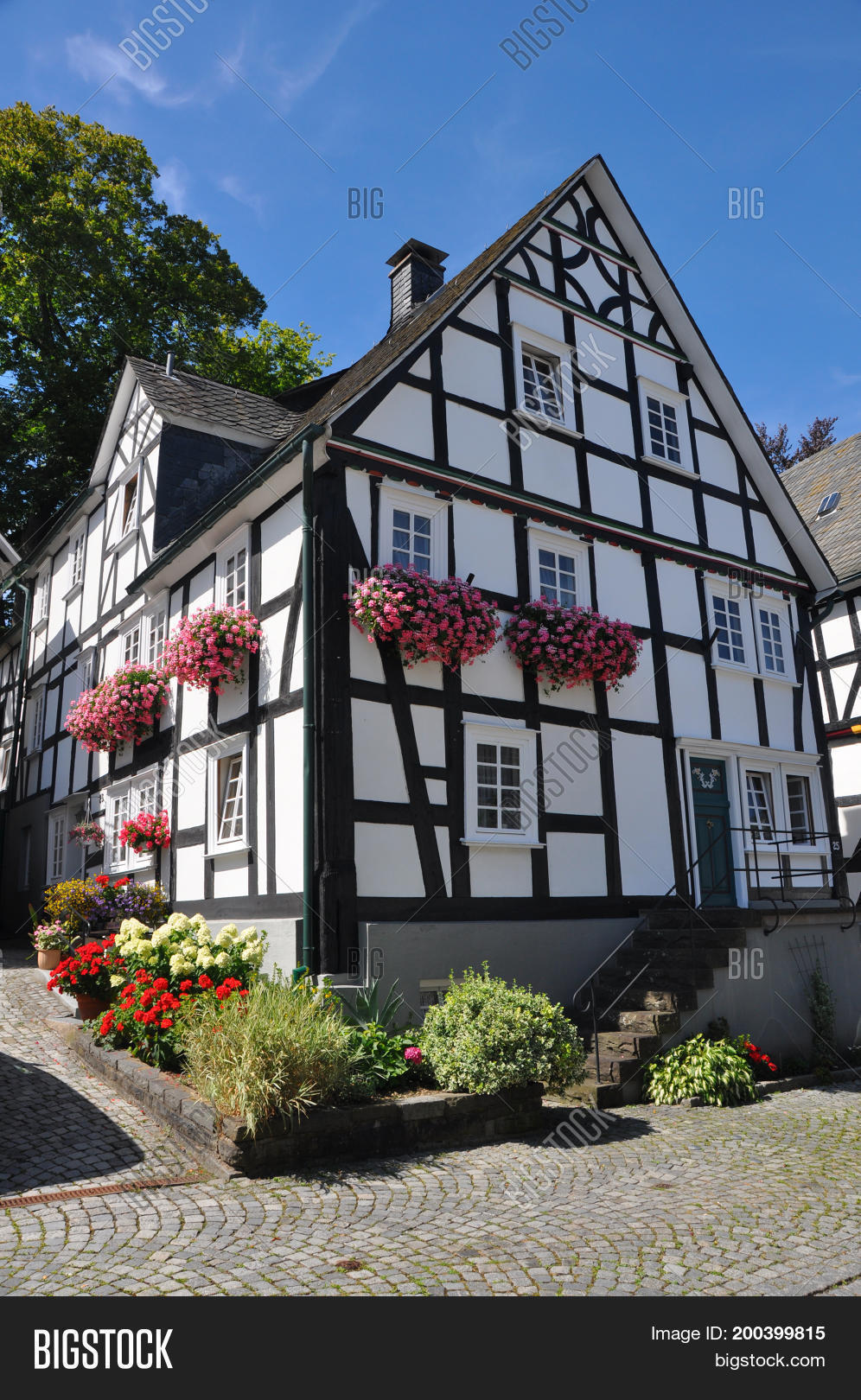 Fachwerkhaus - Image & Photo (Free Trial) | Bigstock