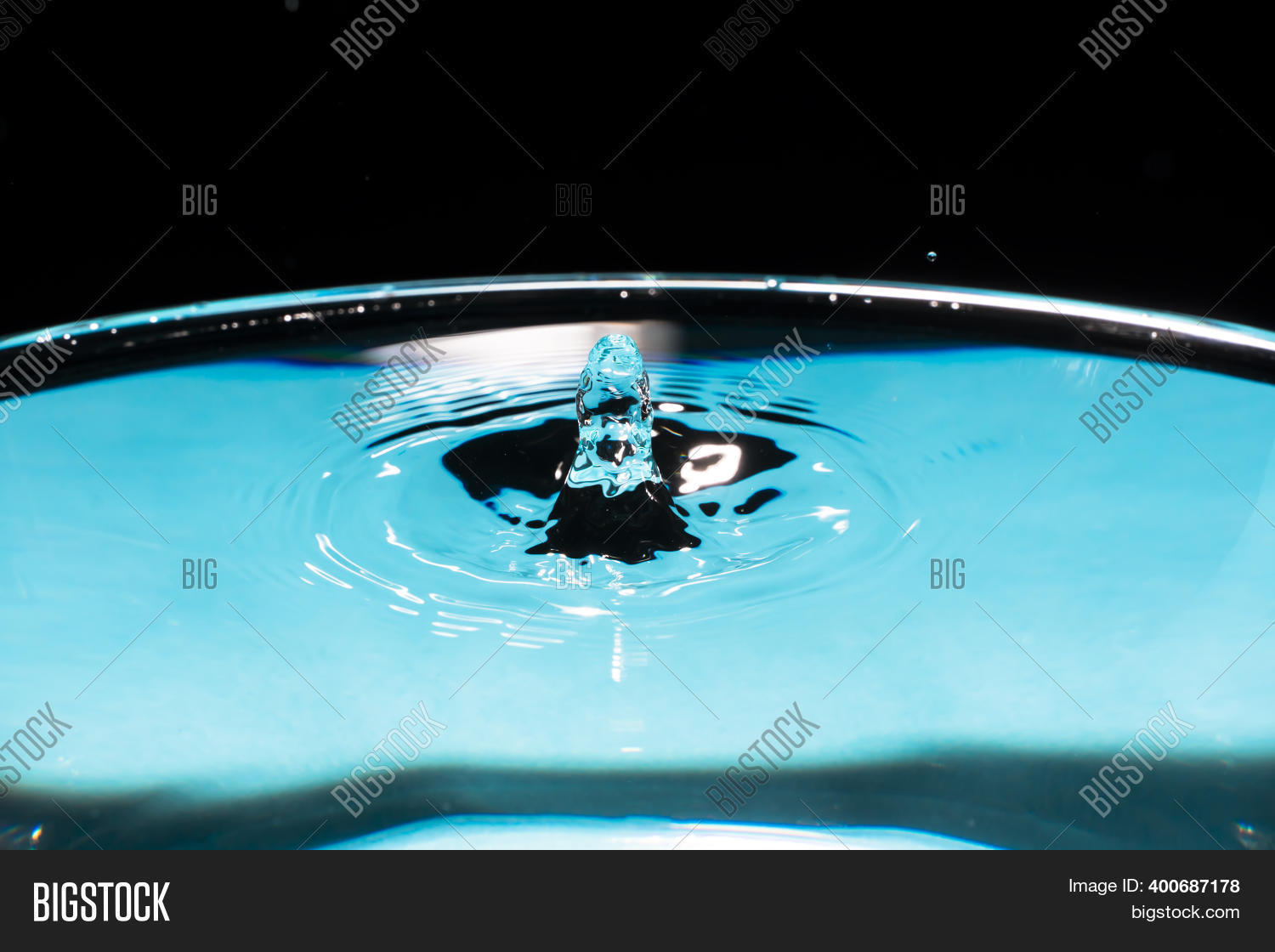 Clear Waterdrop Image & Photo (Free Trial) | Bigstock
