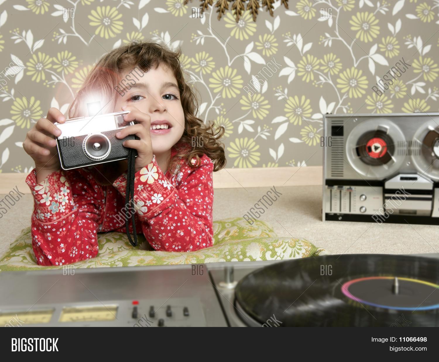Camera Retro Photo Image & Photo (Free Trial) | Bigstock
