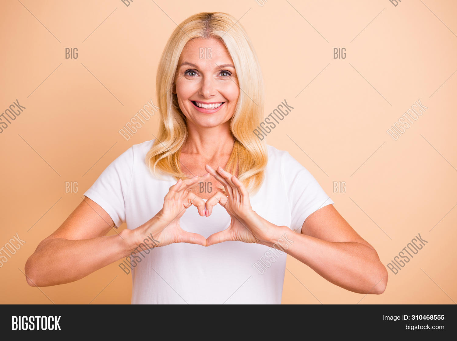 Photo Lady Arm Fingers Image & Photo (Free Trial) | Bigstock