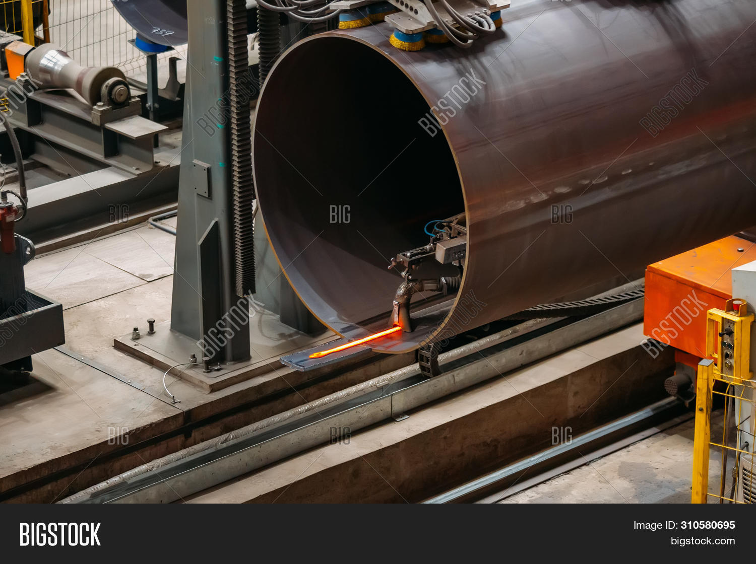 Steel Pipe Internal Image & Photo (Free Trial) | Bigstock