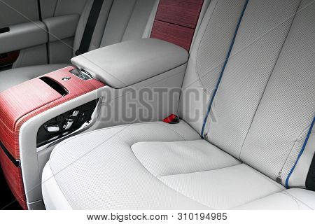 Back Passenger Seats Image & Photo (Free Trial) | Bigstock