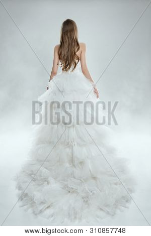 Woman White Dress Back Image & Photo (Free Trial) | Bigstock