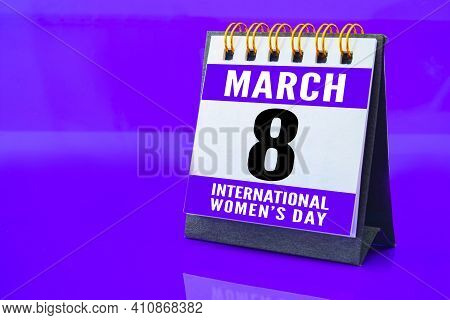 Calendar March 8 St. Image & Photo (Free Trial) | Bigstock