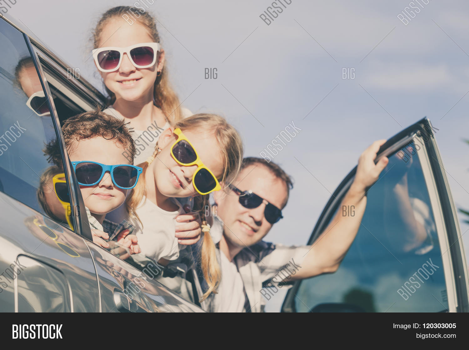 Happy Family Getting Image & Photo (Free Trial) | Bigstock