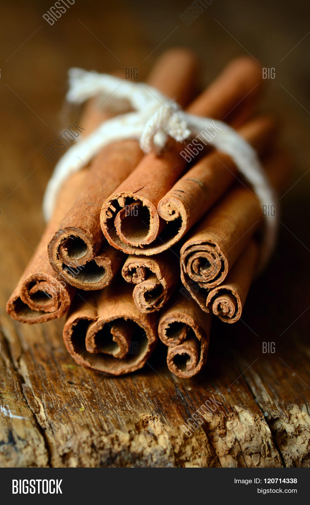 Bunch Cinnamon Sticks Image & Photo (Free Trial) | Bigstock