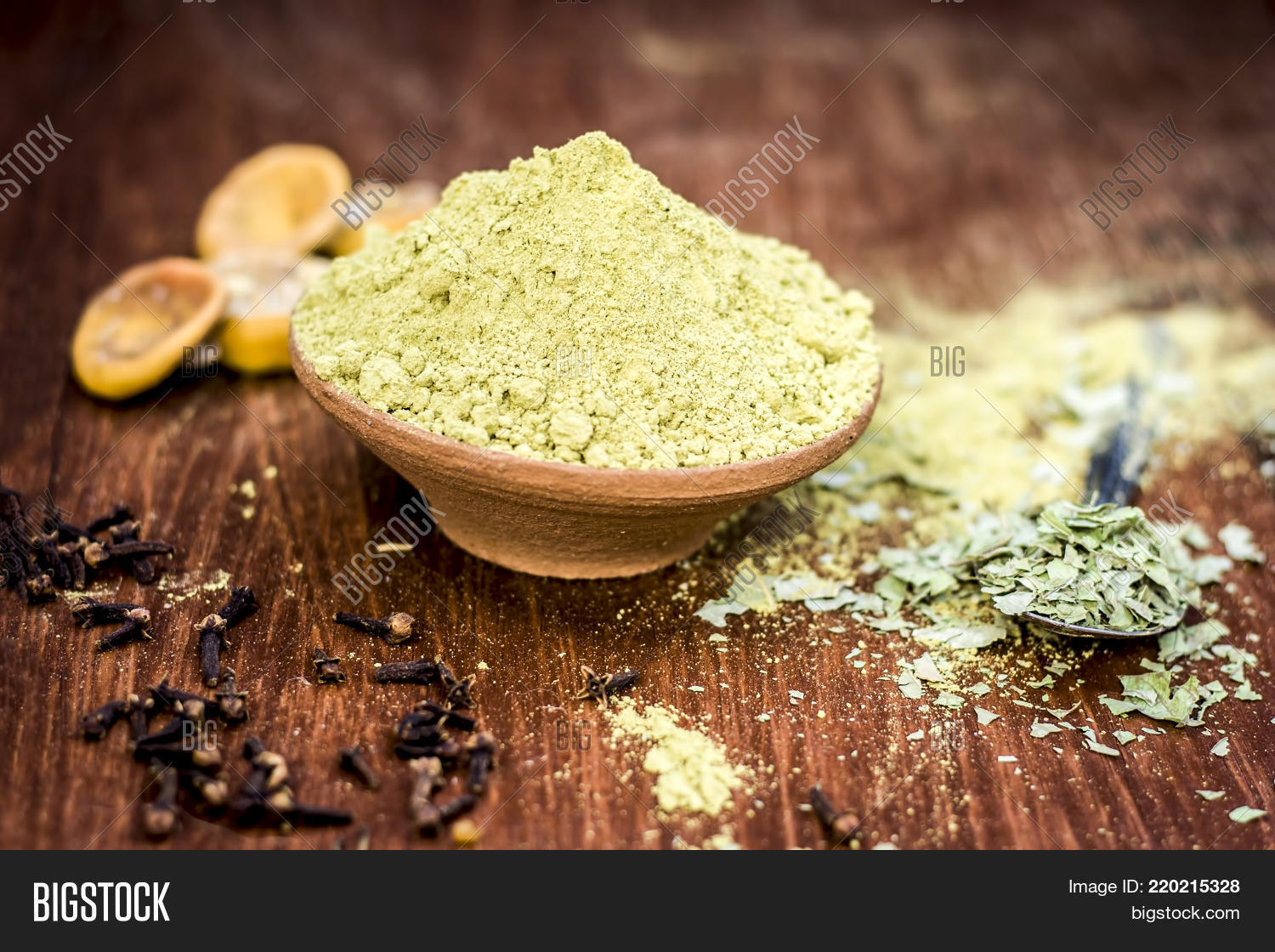 Raw Powder Henna, Image & Photo (Free Trial) | Bigstock