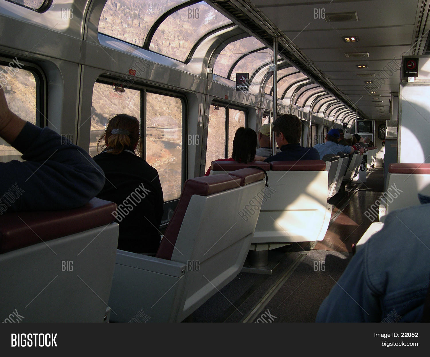 Amtrak Lounge Car Image & Photo (Free Trial) | Bigstock
