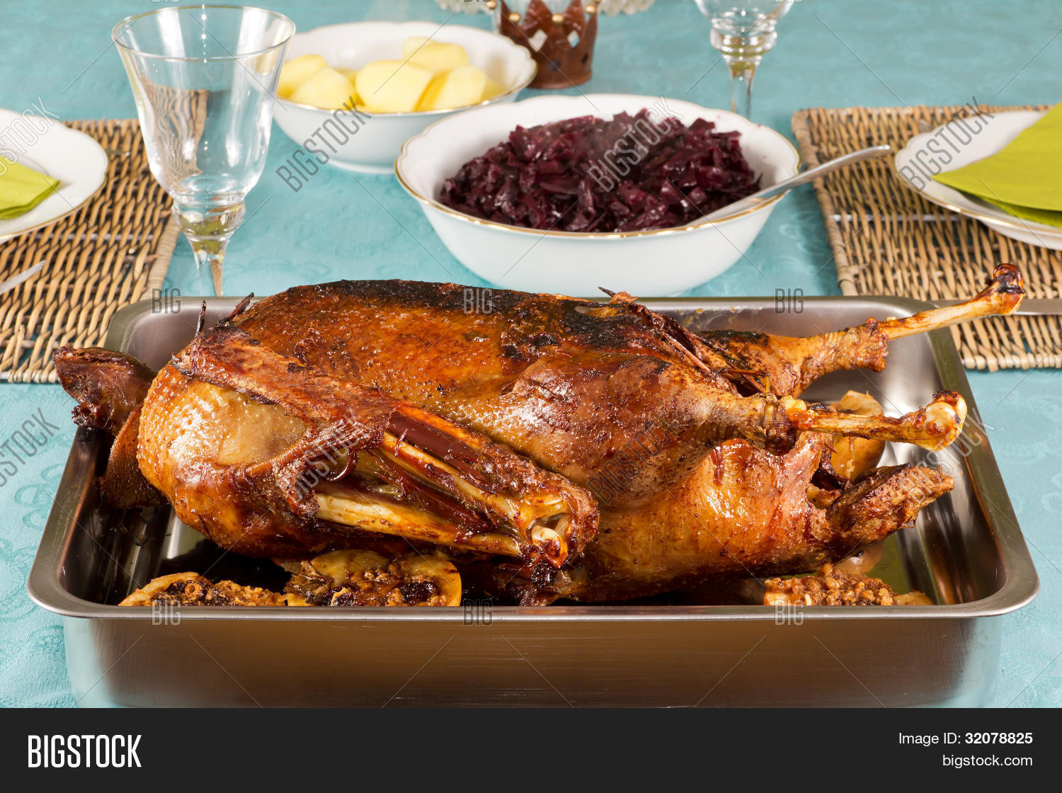 Table Ready Laid Goose Image & Photo (Free Trial) | Bigstock