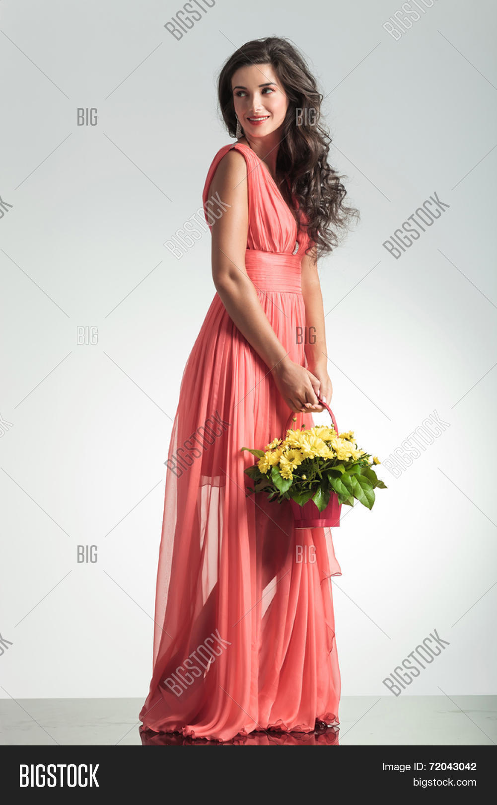 Side View Elegant Image & Photo (Free Trial) | Bigstock