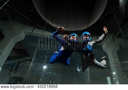 Man Woman Enjoy Flying Image & Photo (Free Trial) | Bigstock