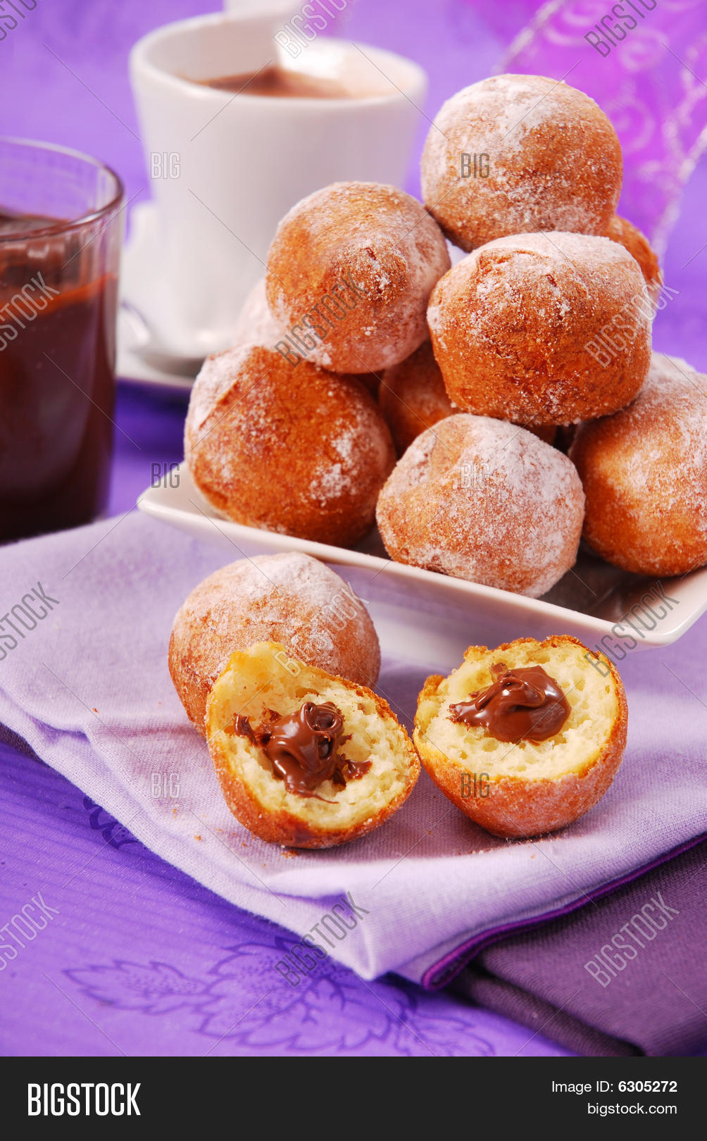 Small Round Donuts Image & Photo (Free Trial) | Bigstock