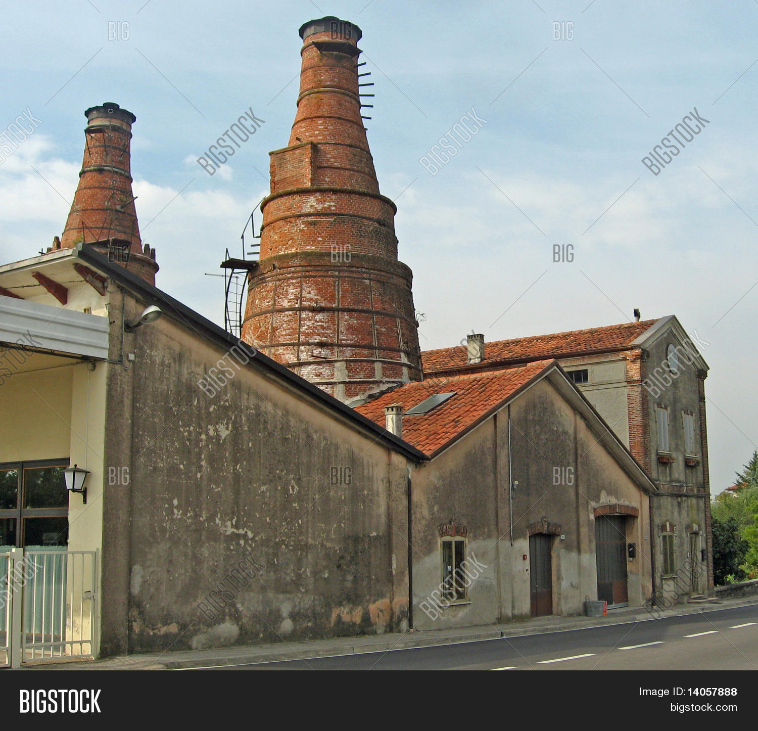Old Kiln Where Bricks Image & Photo (Free Trial) | Bigstock