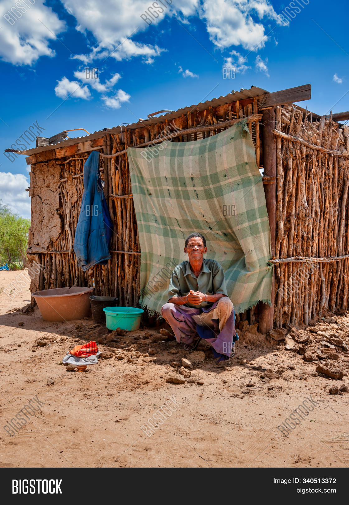 Old Bushman Man Front Image & Photo (Free Trial) | Bigstock