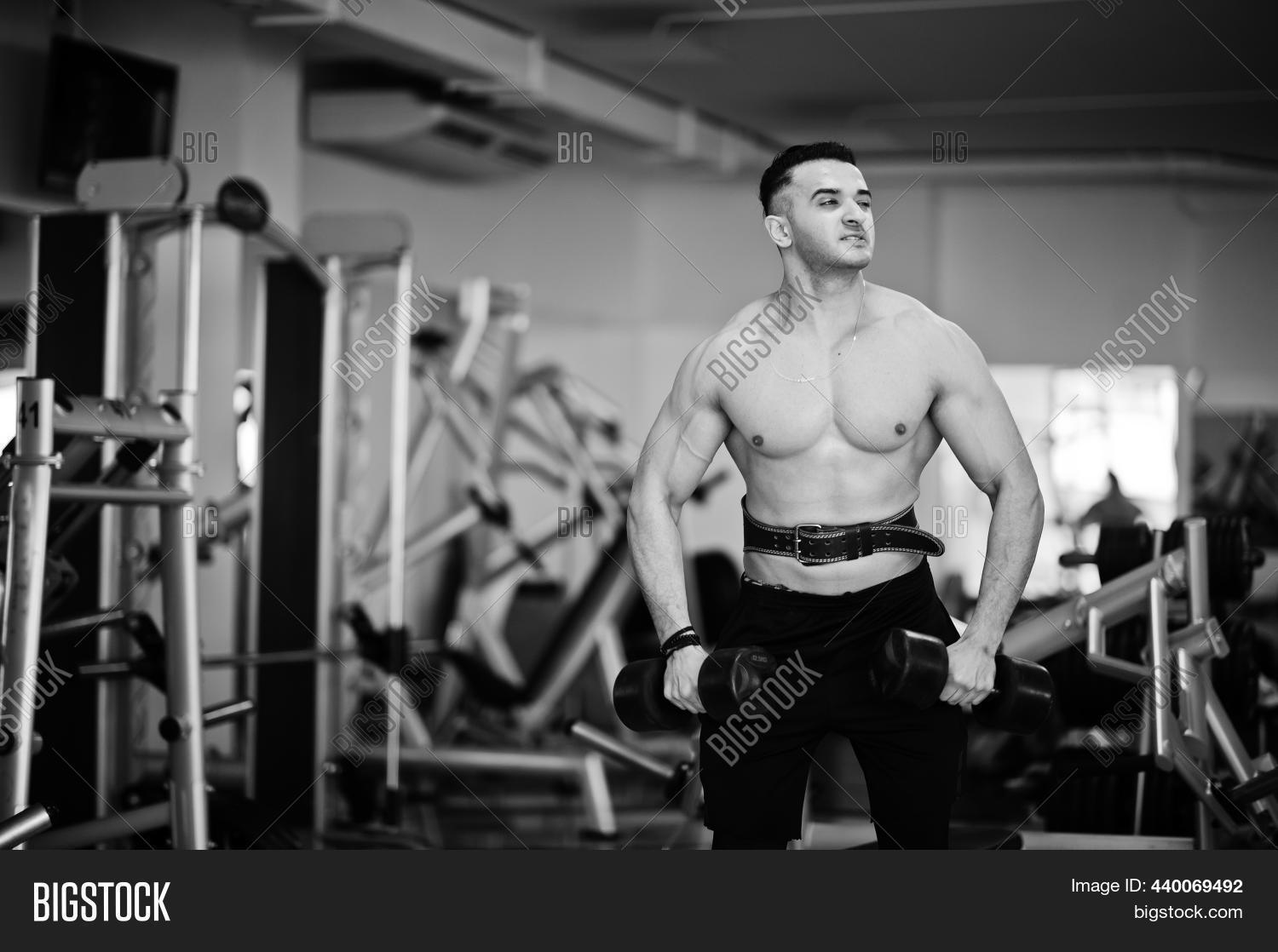Muscular Arab Man Image & Photo (Free Trial) | Bigstock