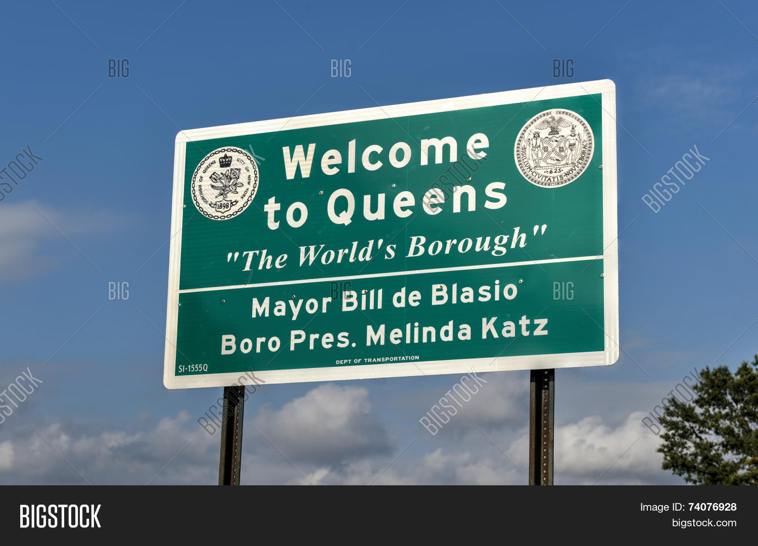Welcome Queens Sign - Image & Photo (Free Trial) | Bigstock