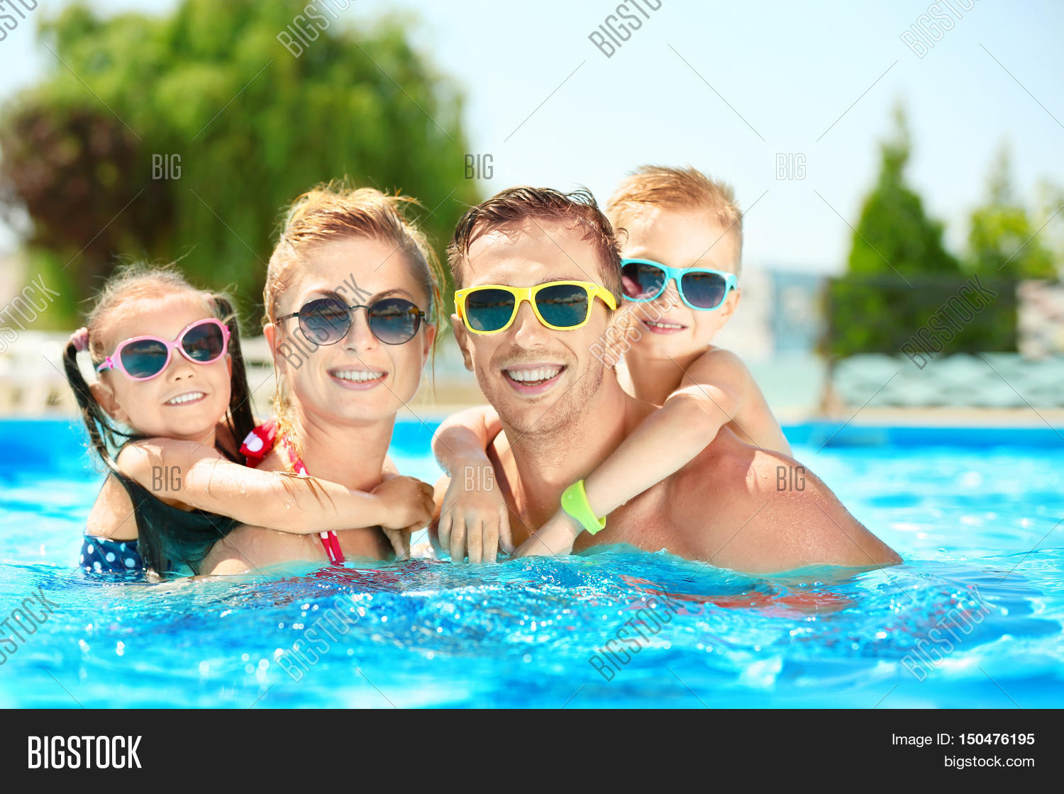 Happy Family Swimming Image & Photo (Free Trial) | Bigstock
