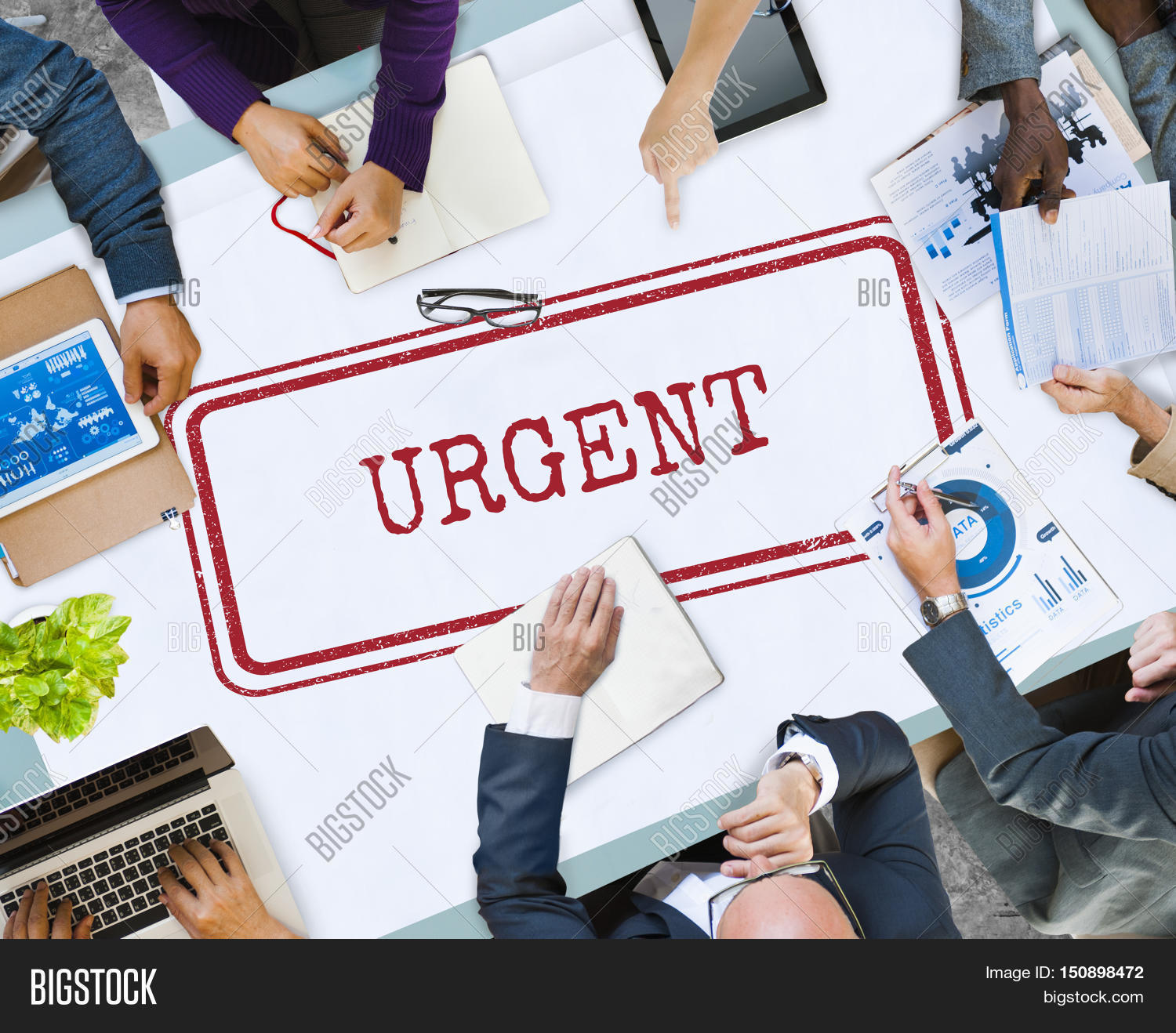 Urgent Notice Image & Photo (Free Trial) | Bigstock