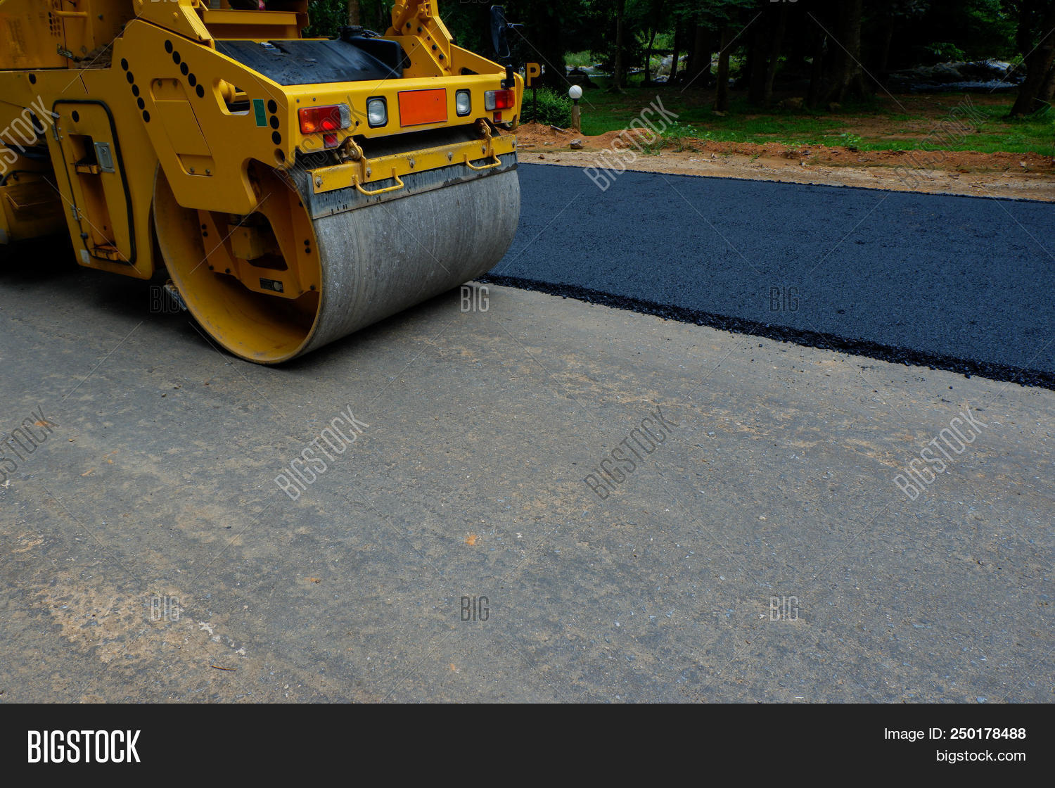 Road Roller Repairing Image & Photo (Free Trial) | Bigstock