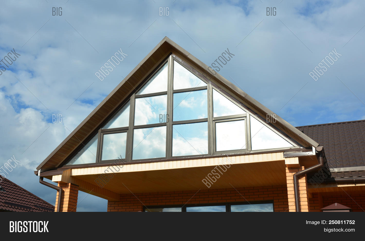 Building House Attic Image & Photo (Free Trial) | Bigstock