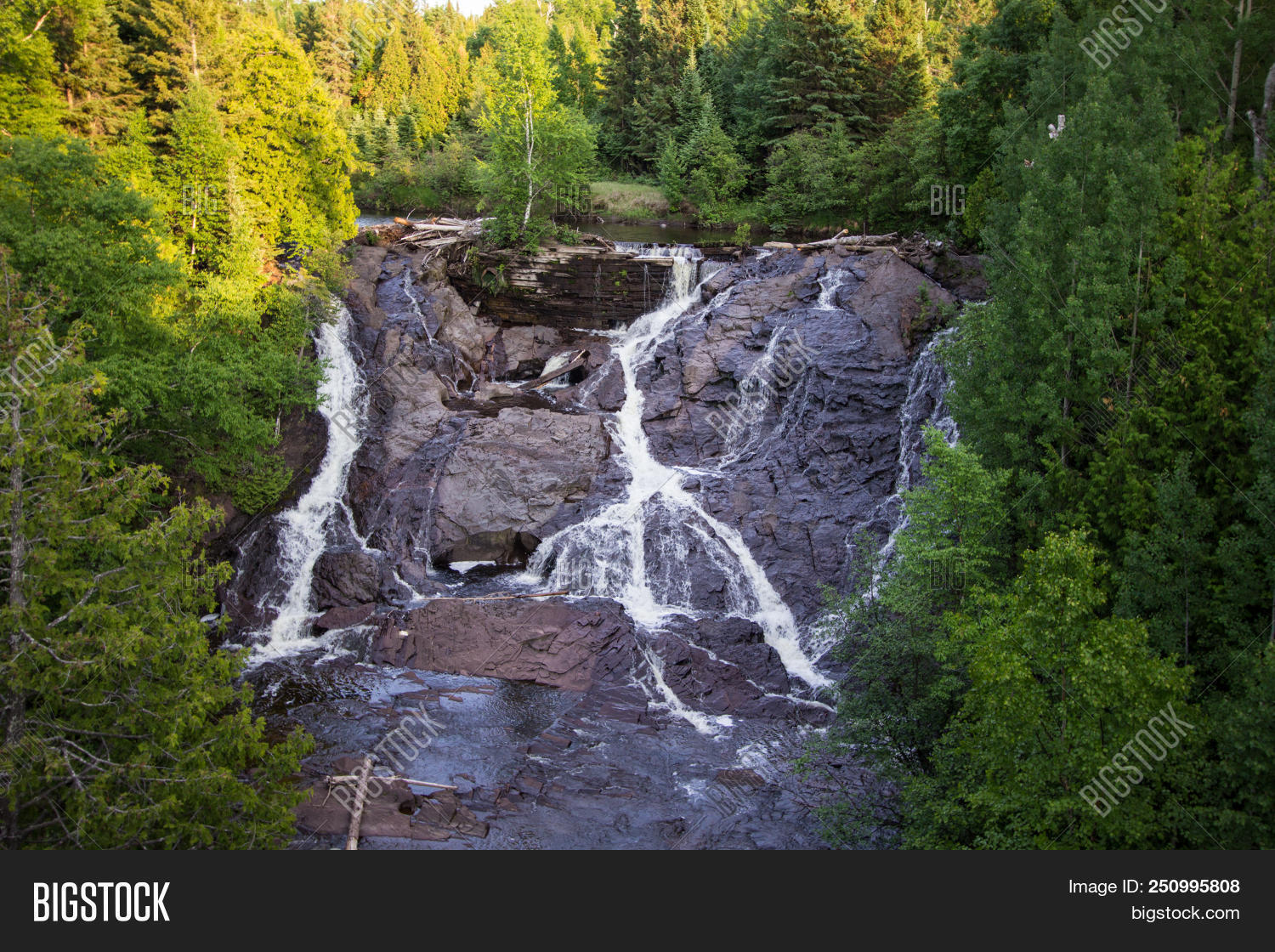 Imagen y foto Eagle River Falls (prueba gratis) | Bigstock