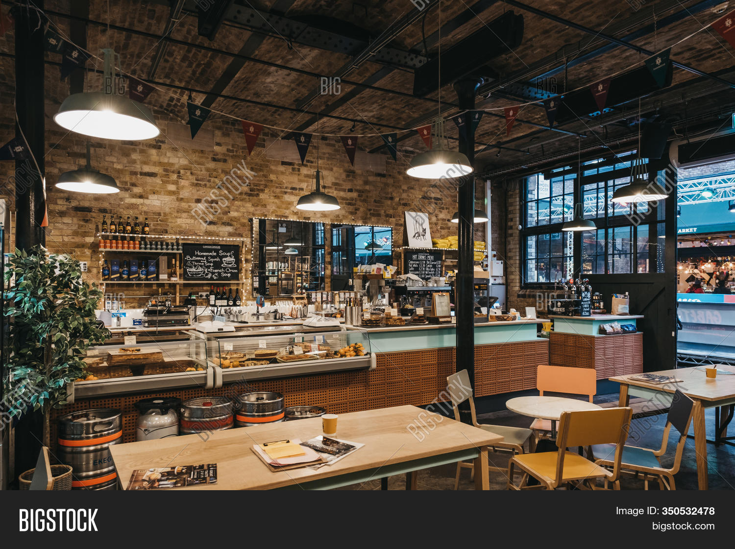London, Uk - November Image & Photo (Free Trial) | Bigstock