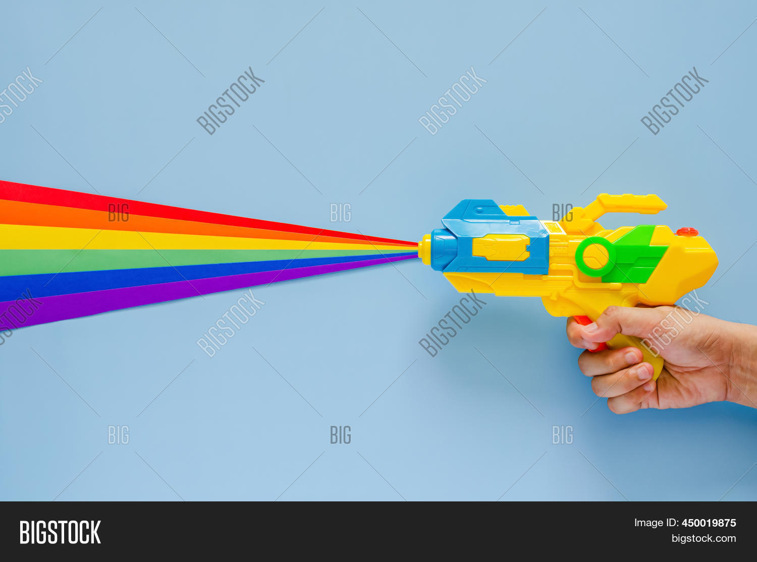 Hand Holding Water Gun Image & Photo (Free Trial) | Bigstock
