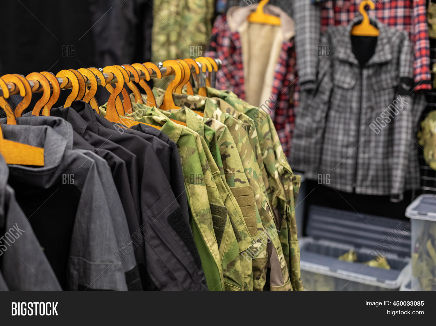 Imagen y foto Department Mens (prueba gratis) | Bigstock