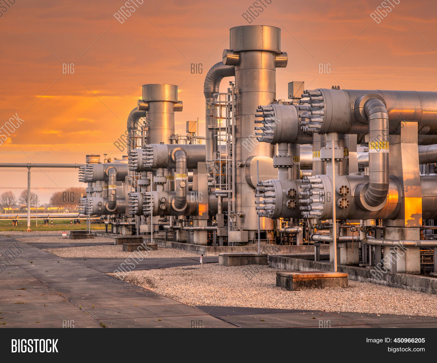 Oil Gas Processing Image & Photo (Free Trial) | Bigstock