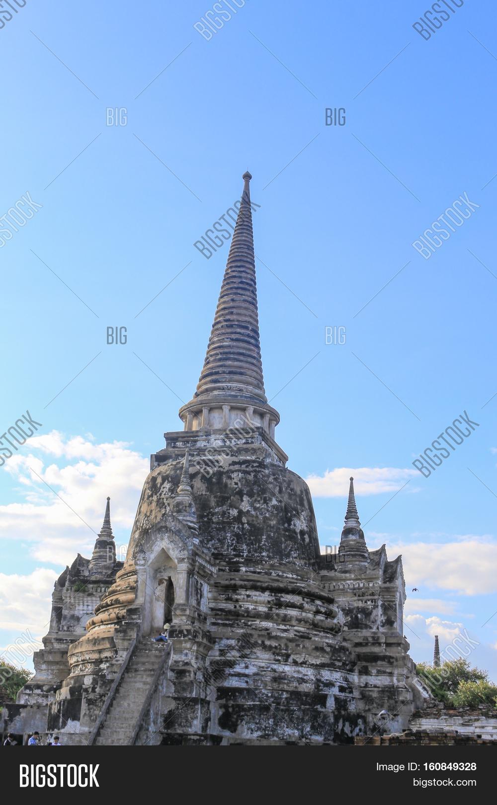 Pagoda Ancient Famous Image & Photo (Free Trial) | Bigstock