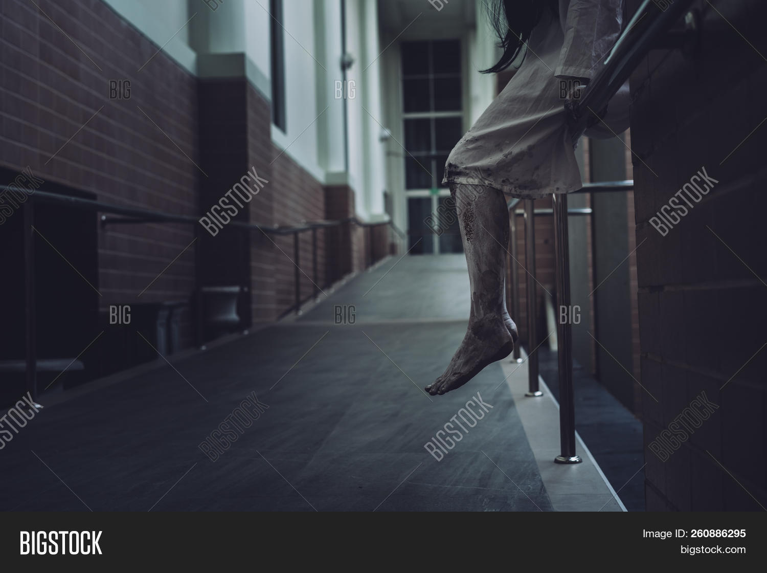 Horror Scene Ghost Image & Photo (Free Trial) | Bigstock