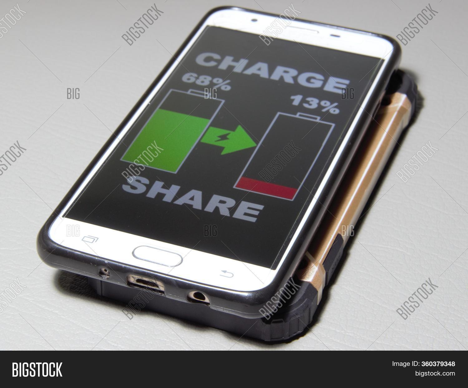 Charging Mobile Cell Image & Photo (Free Trial) | Bigstock