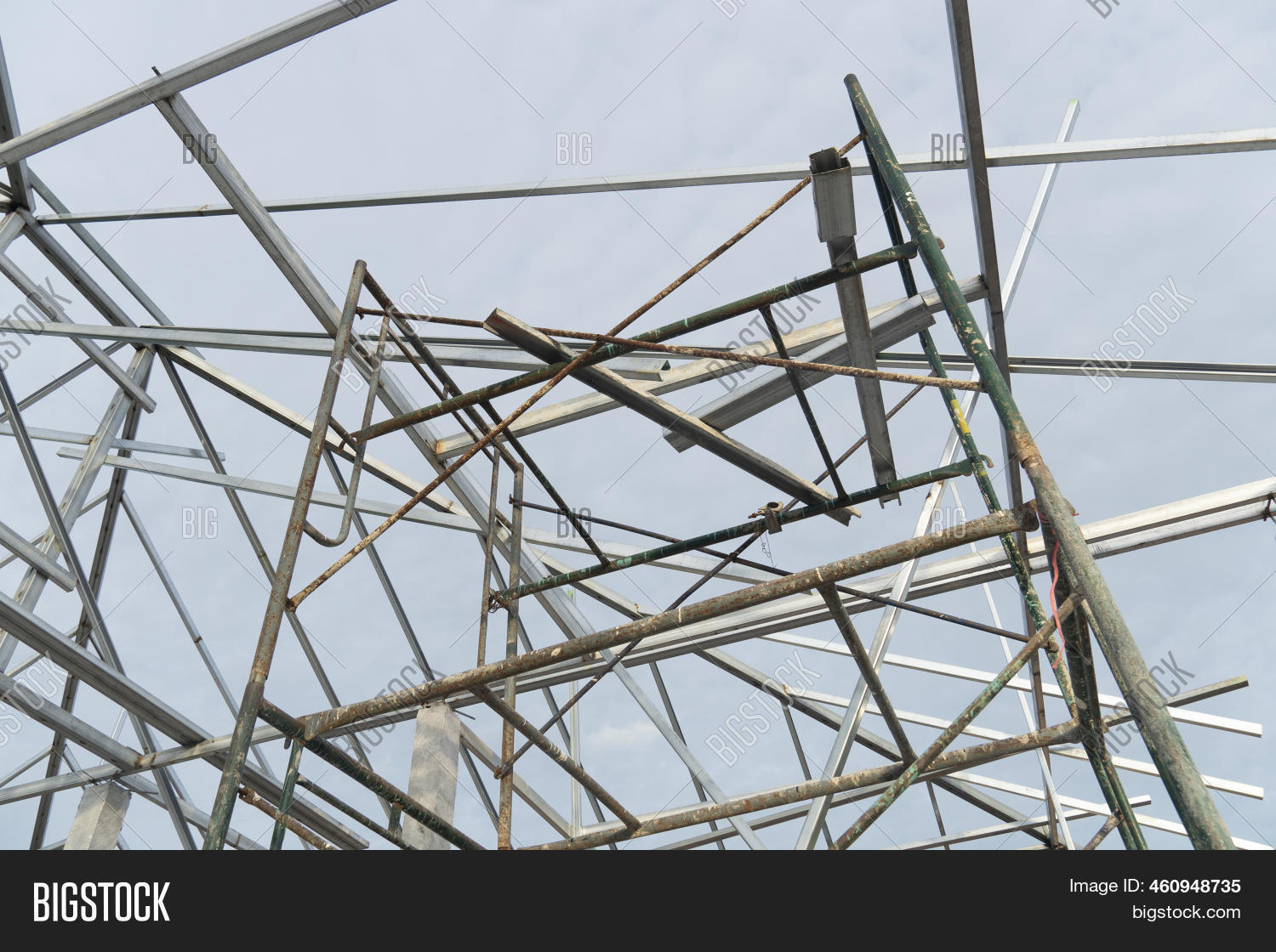 Scaffolding Support Image & Photo (Free Trial) | Bigstock