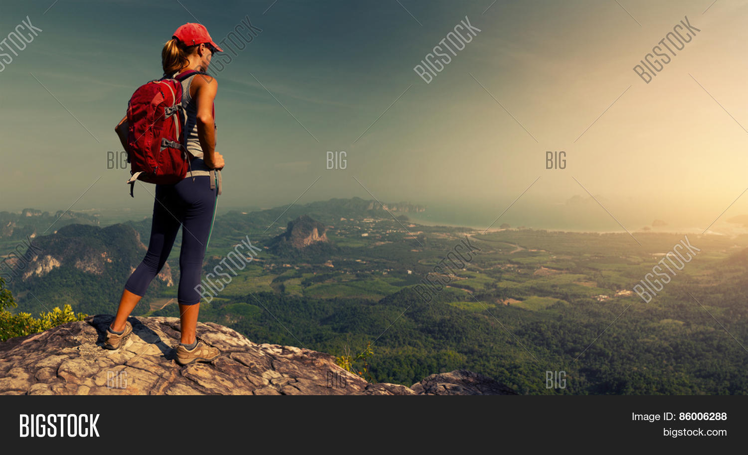 Lady Hiker Backpack Image & Photo (Free Trial) | Bigstock