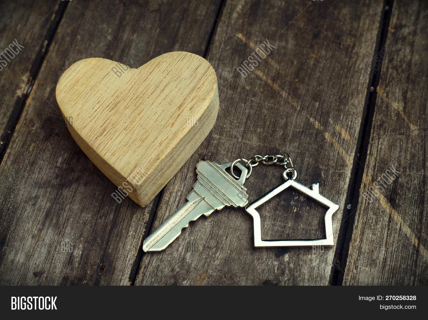 Home Key House Image & Photo (Free Trial) | Bigstock