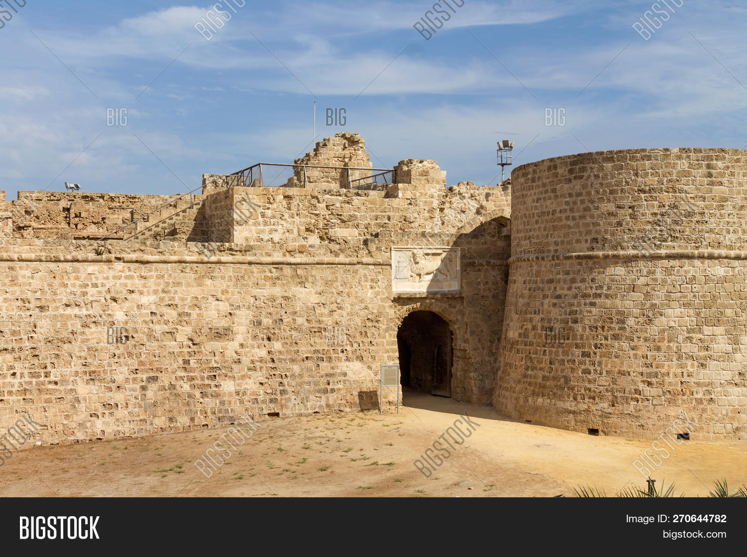 Othello Castle Harbor Image & Photo (Free Trial) | Bigstock