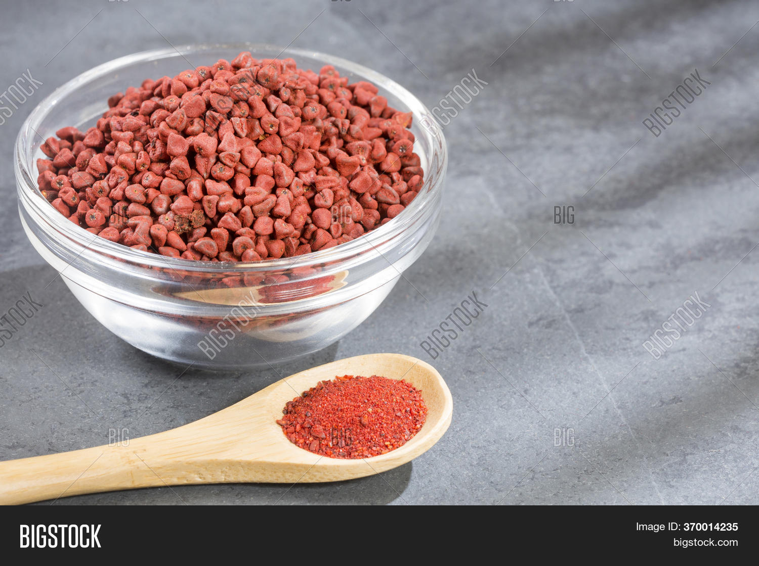 Imagen y foto Organic Powdered (prueba gratis) | Bigstock