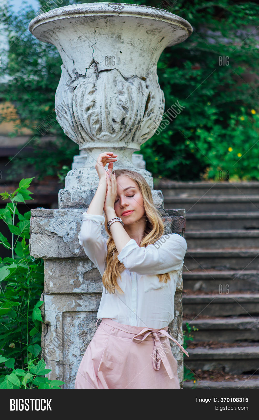 Portrait Girl Standing Image & Photo (Free Trial) | Bigstock