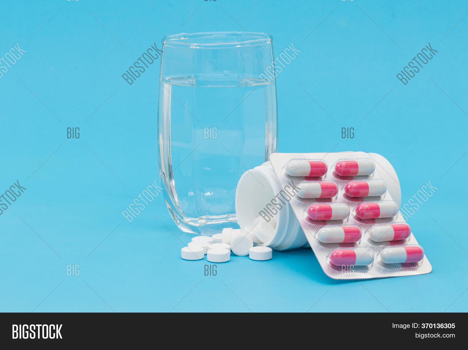 Tablet Paracetamol Image & Photo (Free Trial) | Bigstock