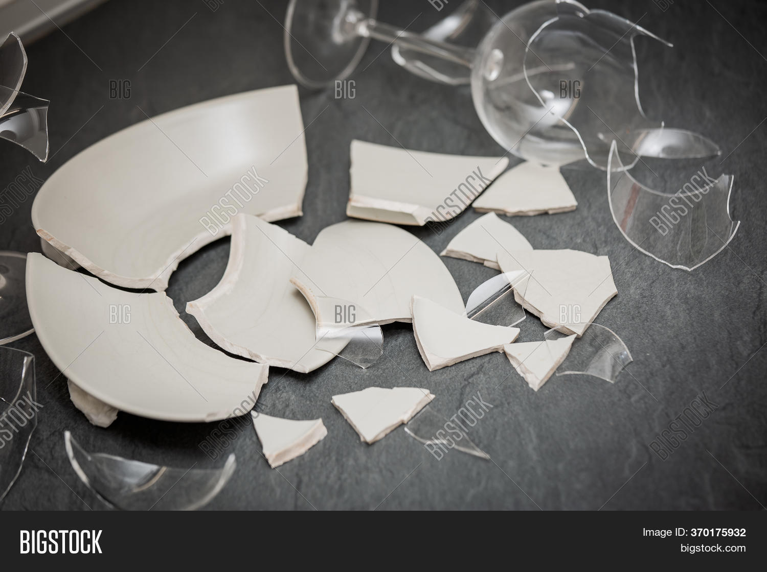 Broken Plate Broken Image & Photo (Free Trial) | Bigstock