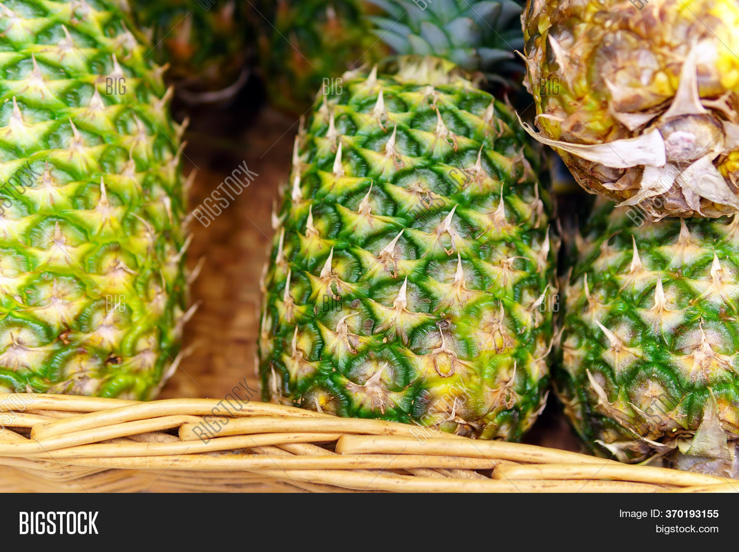 Pineapple Fruit Market Image & Photo (Free Trial) | Bigstock