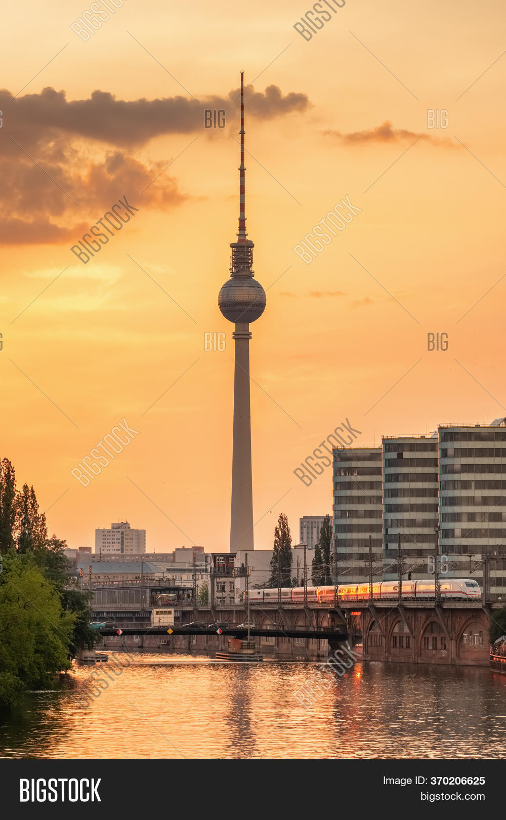 Berline, Germany - May Image & Photo (Free Trial) | Bigstock