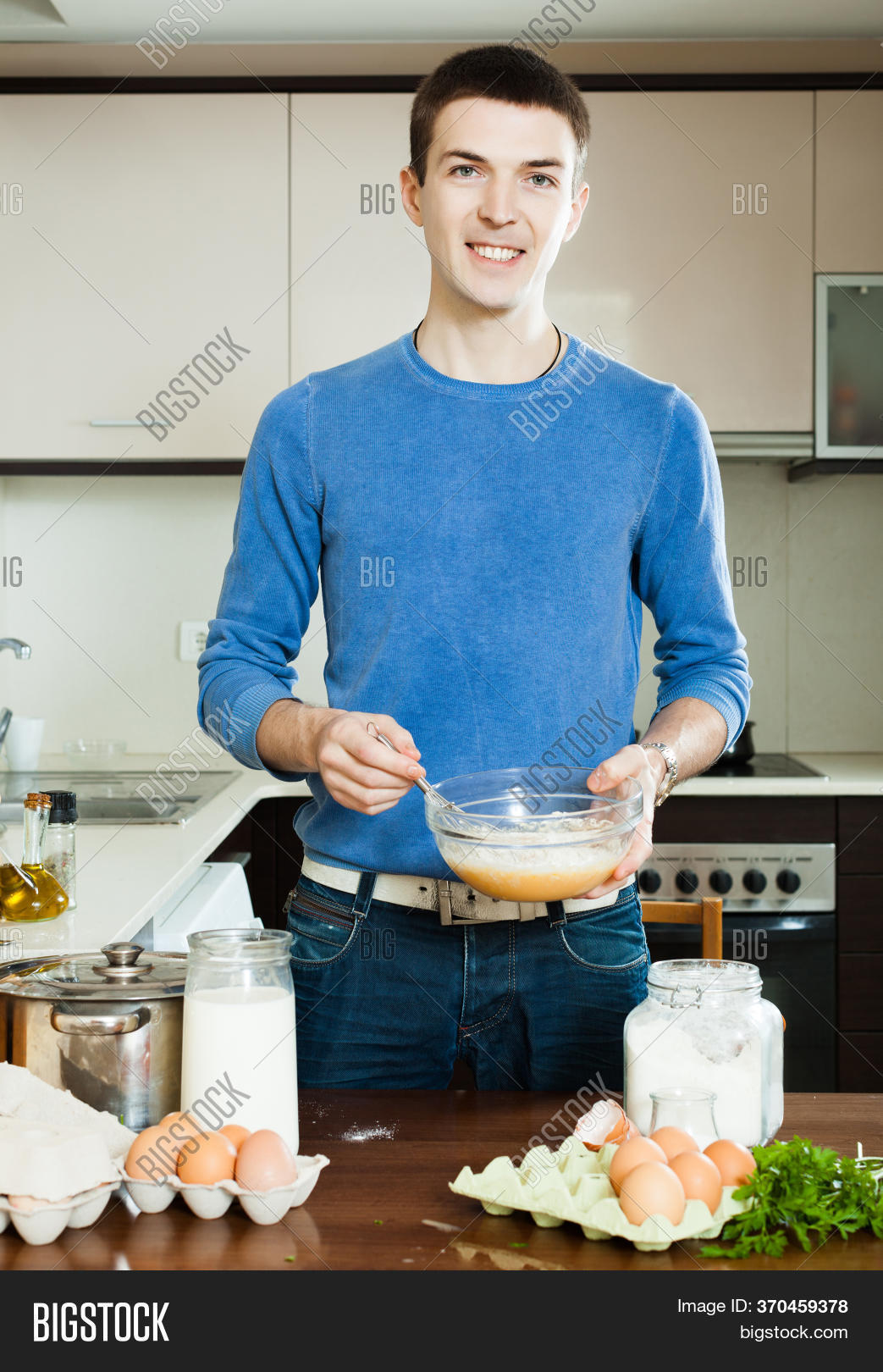Guy Cooking Omelet Image & Photo (Free Trial) | Bigstock