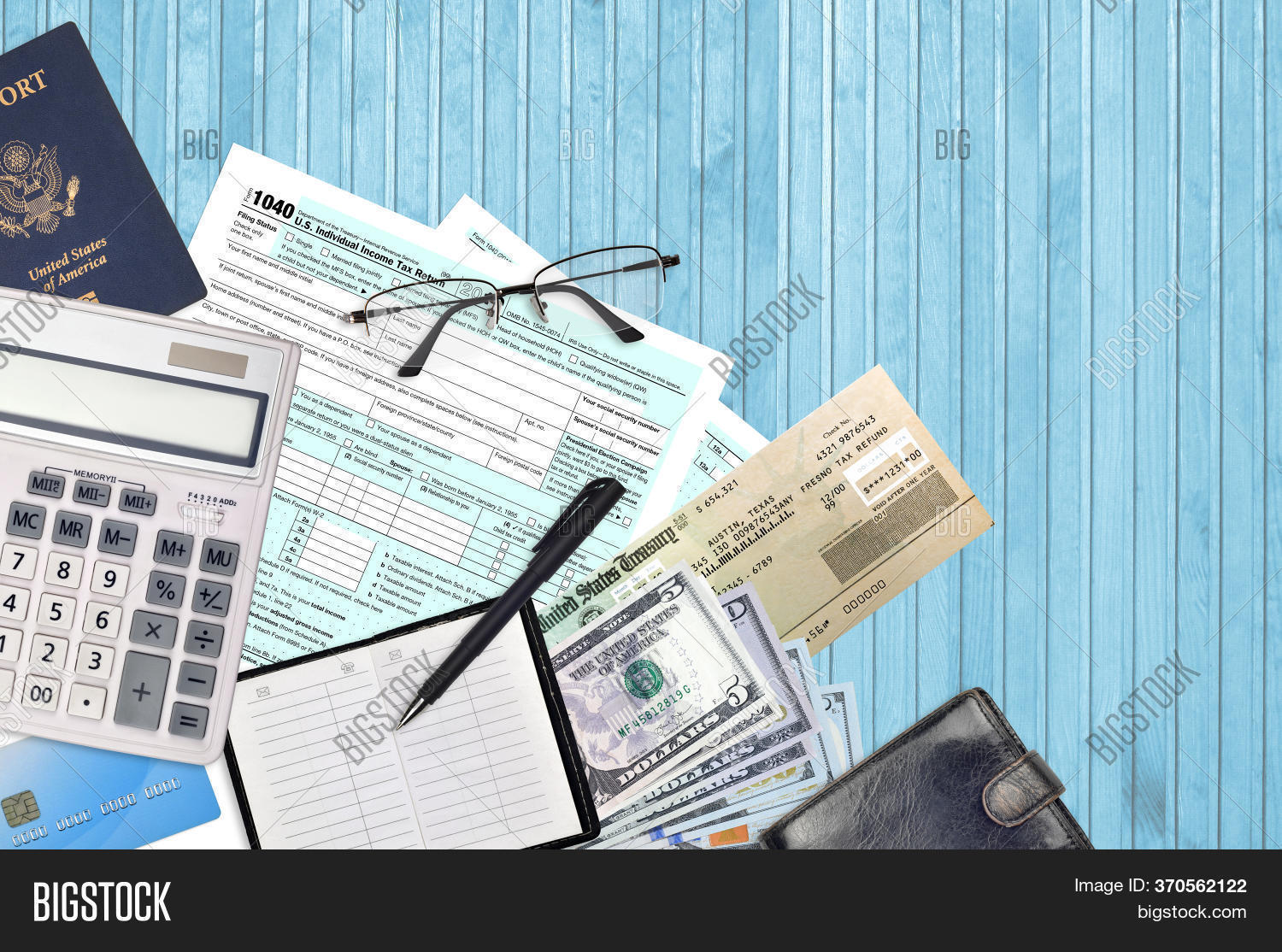 Irs Form 1040 U.s. Image & Photo (Free Trial) | Bigstock