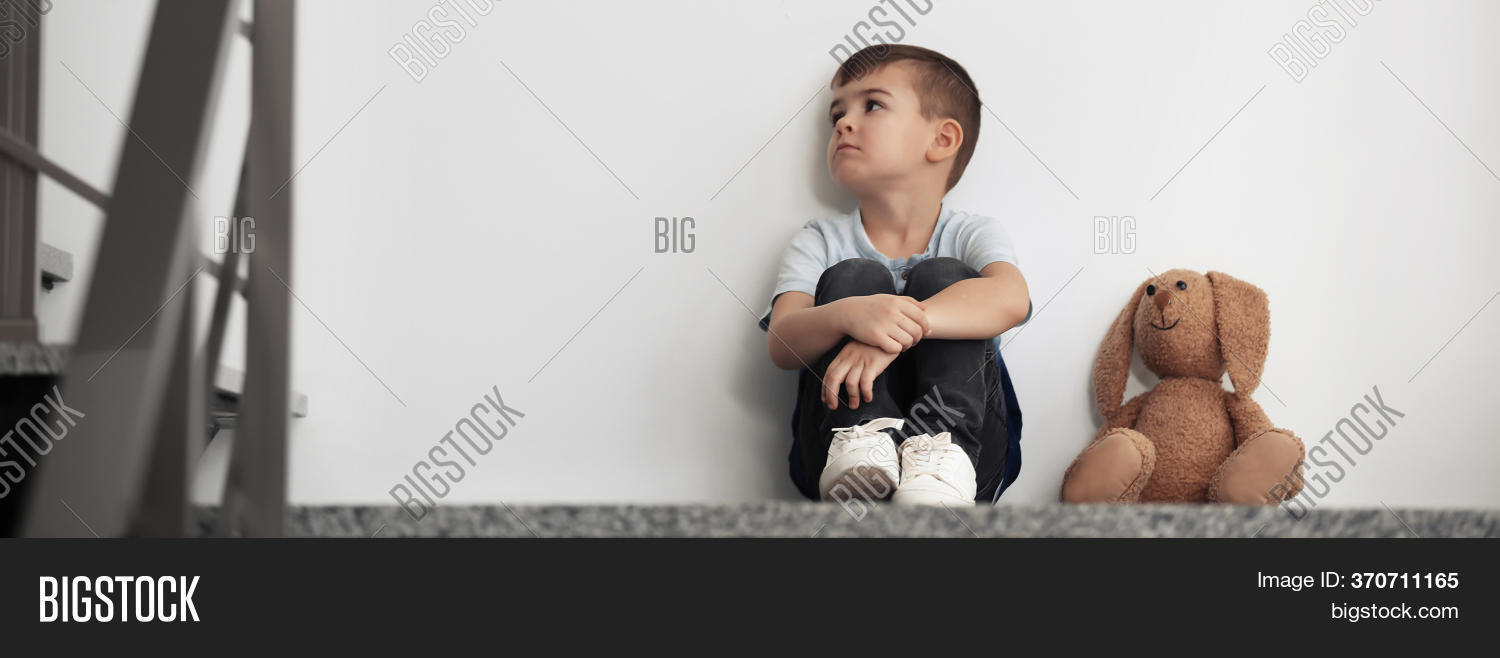 Sad Little Boy Sitting Image & Photo (Free Trial) | Bigstock