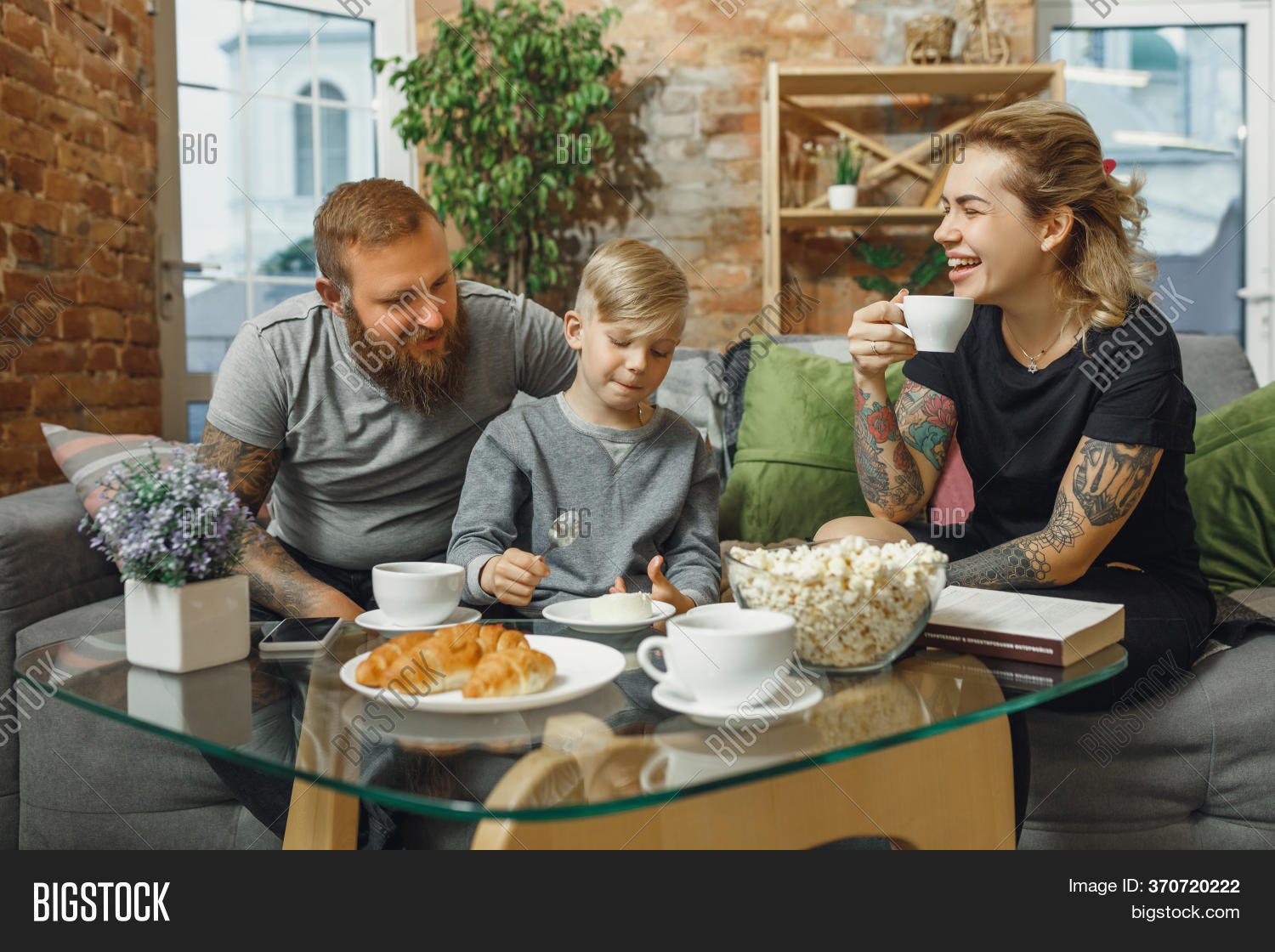 Best Day. Happy Family Image & Photo (Free Trial) | Bigstock