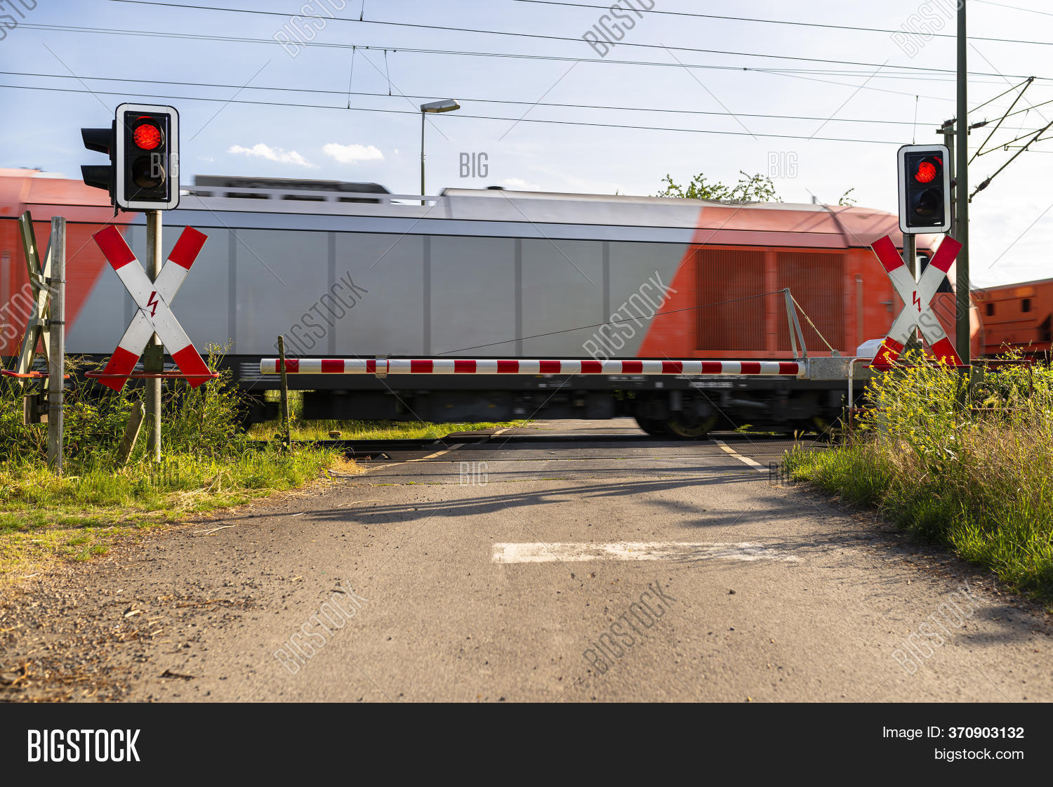 Closed Barrier Railway Image & Photo (Free Trial) | Bigstock