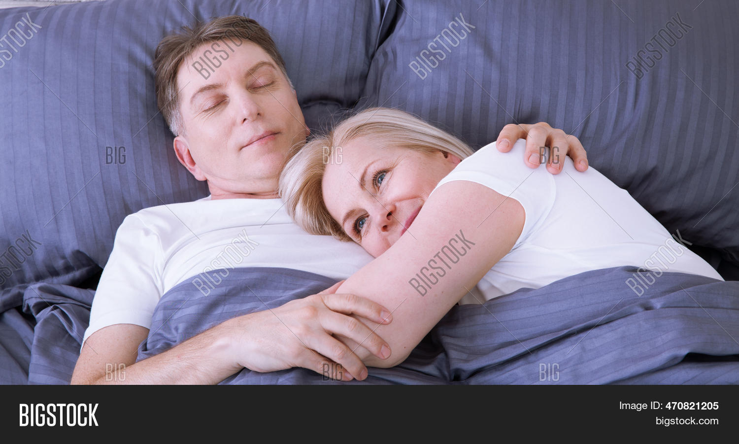 Couple Bed. Man Woman Image & Photo (Free Trial) | Bigstock