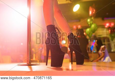 Young Sexy Girl Strip Image & Photo (Free Trial) | Bigstock