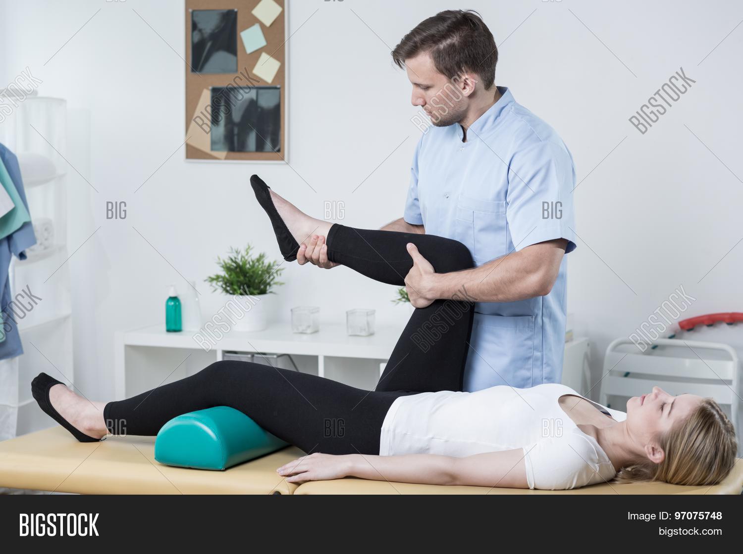 Male Physiotherapist Image & Photo (Free Trial) | Bigstock